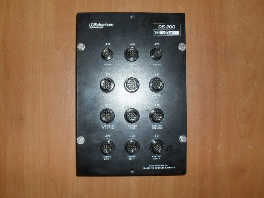 Simrad Robertson DS200 Distribution Panel for AP100 / AP100DL / AP200 ...
