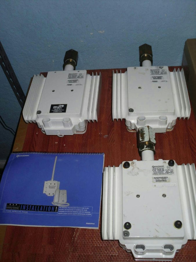 Qualcomm / GMPCS Lot of 3 GSP-2400 Analog Radio/Antenna Units FOR PARTS ...