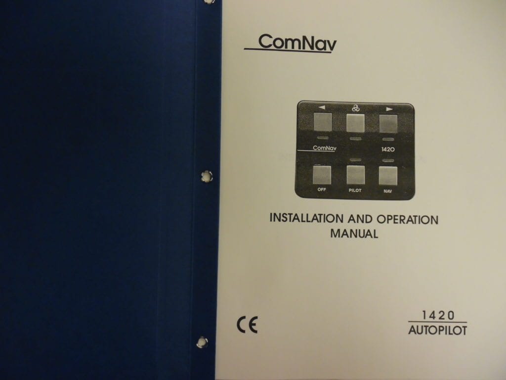 ComNav 1420 Autopilot Installation & Operation Manual - Max Marine Electronics