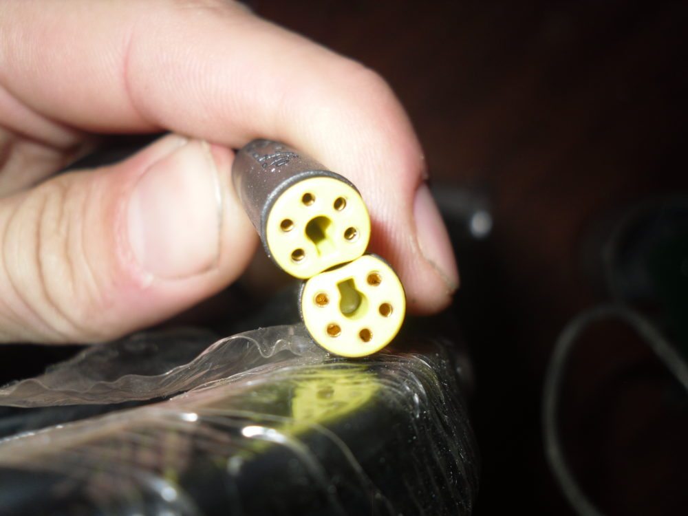 SIMRAD SIMNET DATA CABLE 5 Meters 24005845 - New Installer's Extras ...