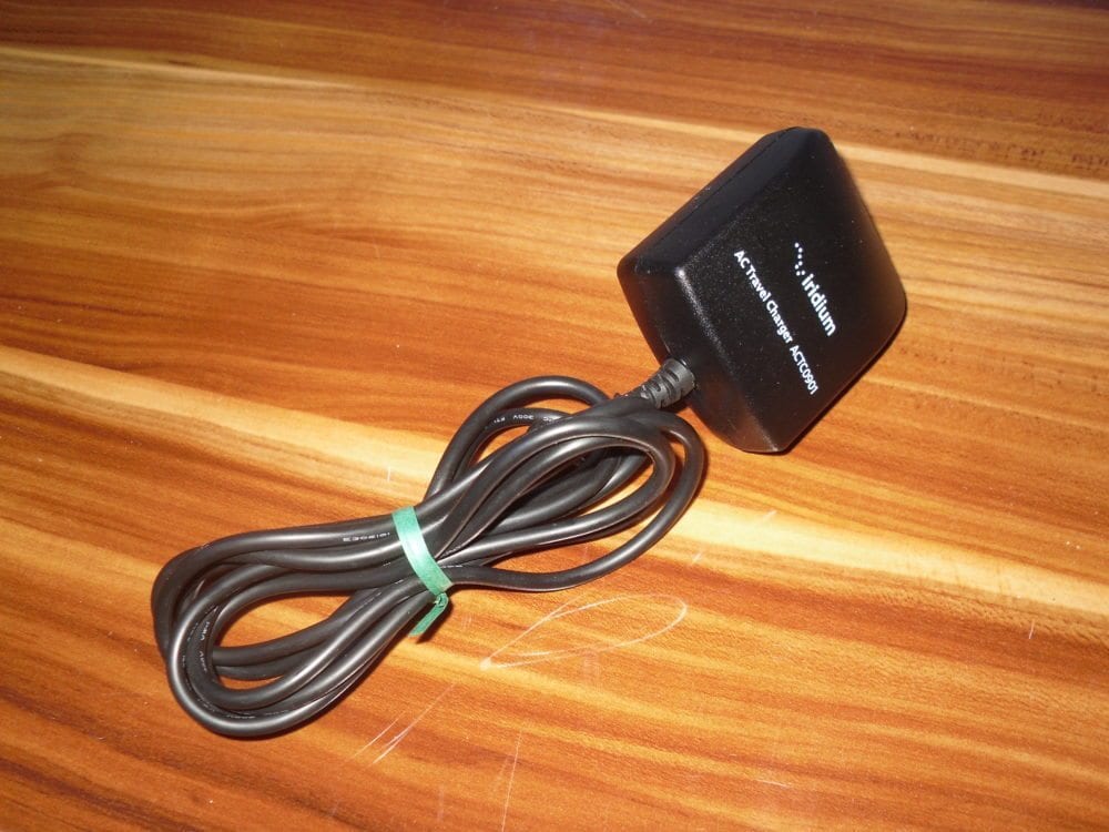 Iridium GENUINE OEM ACTC0901 9505A, 9555 and 9575 Satellite Phone AC ...