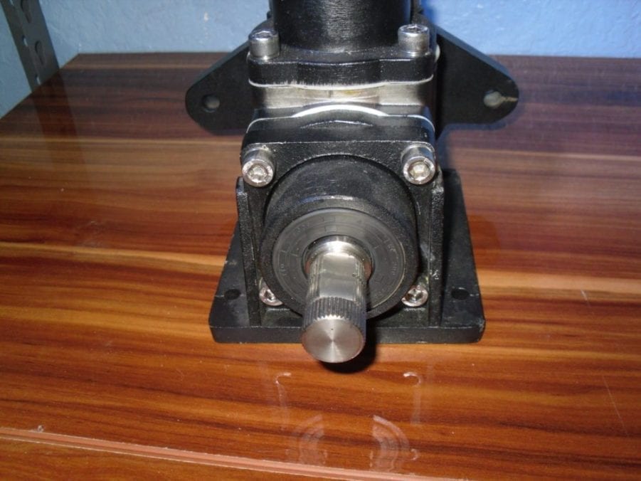 Lewmar 89201513 Mamba BH10 3 Way Bevelbox with AP Autopilot Flange ...