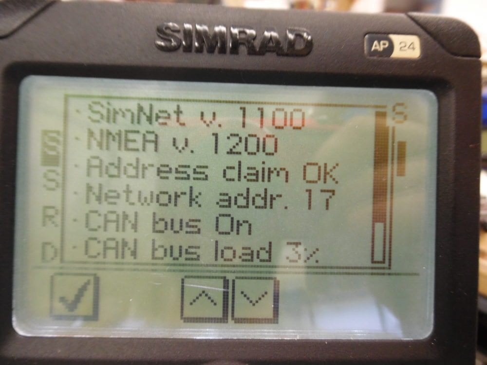 Simrad AP24 Autopilot Control Head in Great Condition - 22096614 ...
