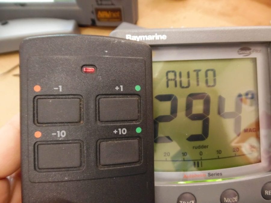 Raymarine/Autohelm/Raytheon SeaTalk Wired Auto Pilot Remote Control ...