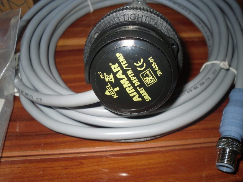 Airmar BRONZE SMART SENSOR TRANSDUCER Depth Temp - 20 Deg TILT - NEW ...