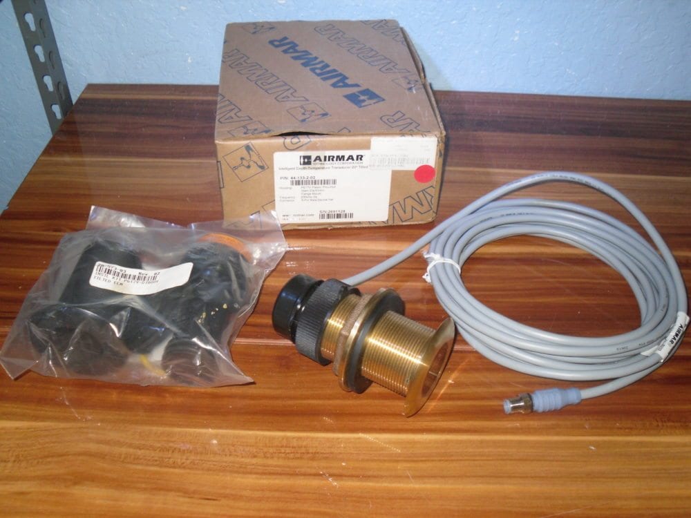 Airmar BRONZE SMART SENSOR TRANSDUCER Depth Temp - 20 Deg TILT - NEW ...