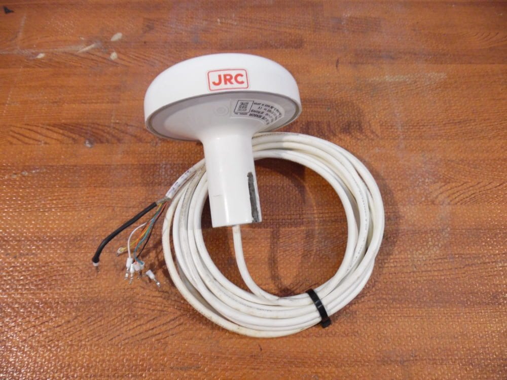 JRC GPS 124 GPS Antenna Sensor with Data Out Cable - Good Condition ...