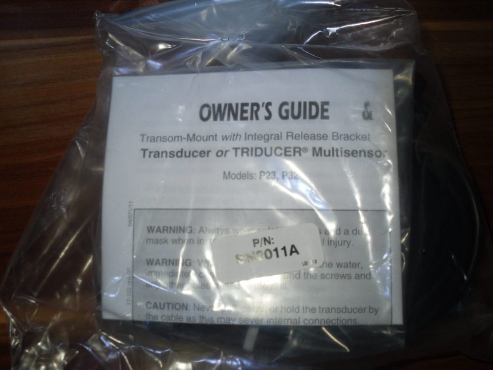 Faria 2" Digital Depth System - NEW & COMPLETE w/Transom Mount ...