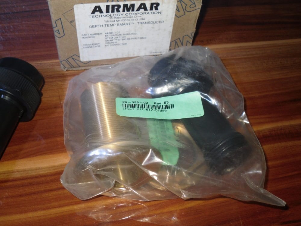 Airmar DT800 BRONZE SMART SENSOR TRANSDUCER - NEW 235 kHz NMEA 0183 44 ...