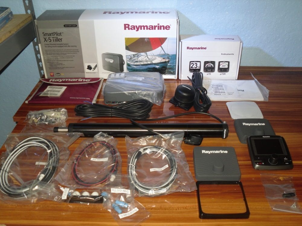 Raymarine COMPLETE SAILBOAT AUTOPILOT Smartpilot X-5 Tiller Pilot w ...