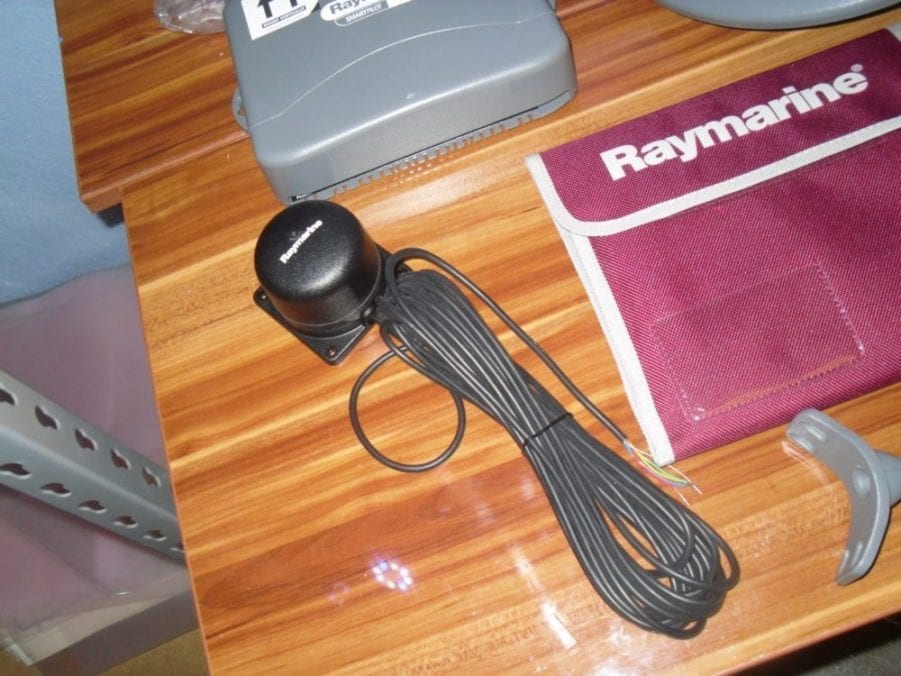Raymarine SAILBOAT AUTOPILOT MINUS DISPLAY - Smartpilot X-5 Wheel Pilot ...