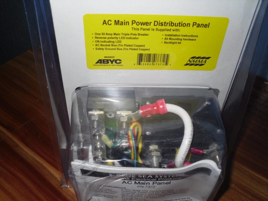 Blue Sea Systems 7372 120/240v AC Main Panel 50A Triple Pole - NEW IN ...