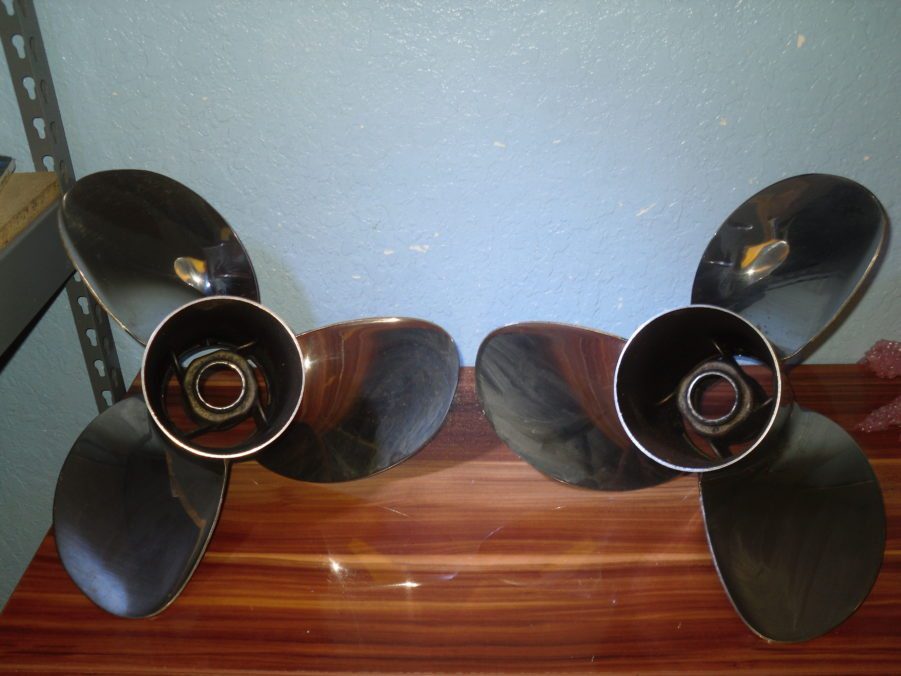 Mercury Enertia Eco 4 17P LEFT & RIGHT PROPELLER SET 17 Pitch (Counter ...