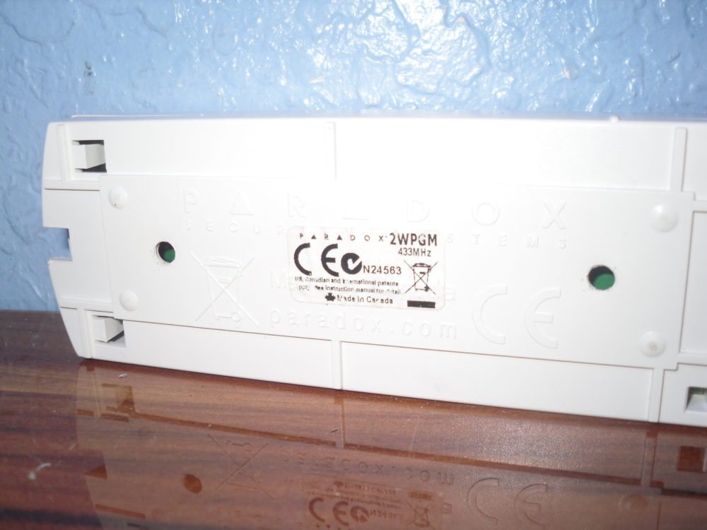 Paradox Magellan Security 2-Way Wireless PGM 2WPGM 433 MHz GMM-RLY-Z1 - Max Marine Electronics