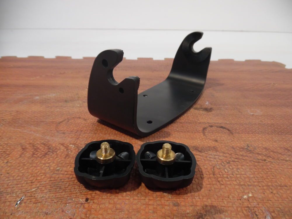 Raymarine Ray 49 & 49E VHF Radio Mounting Bracket & Knobs - Good ...