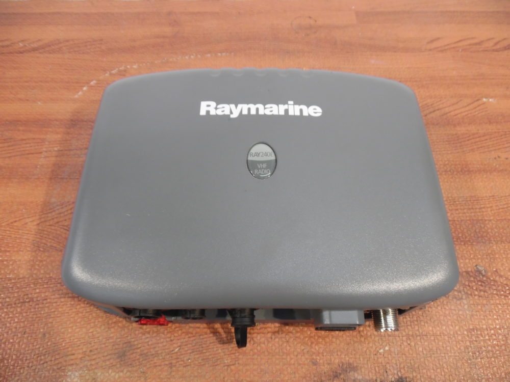 Raymarine RAY240E European VHF Control Unit - R49131 - Good Tested ...