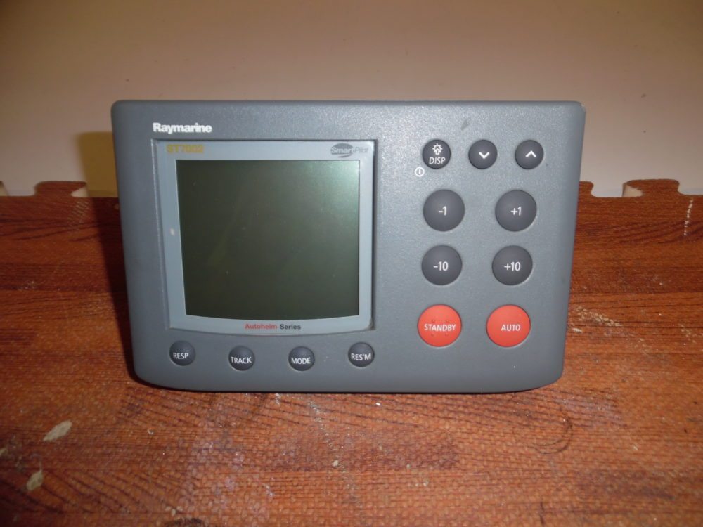 Raymarine ST7002 E12182 Seatalk Autopilot Control Head - 90 Day Warr ...