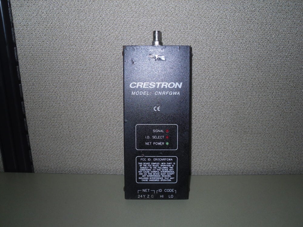 Crestron CNRFGWA 50 Ohm 418 MHz RF Gateway Receiver - Max Marine ...