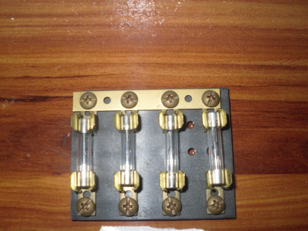 NEW W/ FUSES 4 Gang AGC Fuse Brass Terminal Junction Block MARINE RV ...
