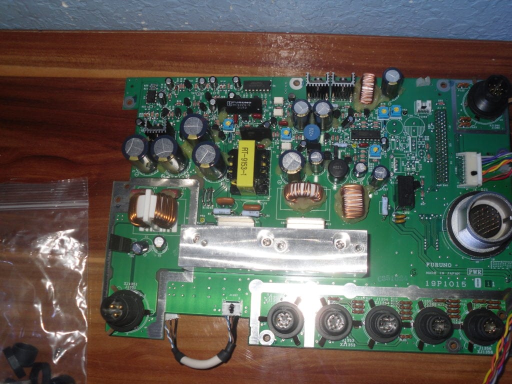 Magnum Energy MS2000 Marine Inverter Charger FOR PARTS OR REPAIR - NOT ...