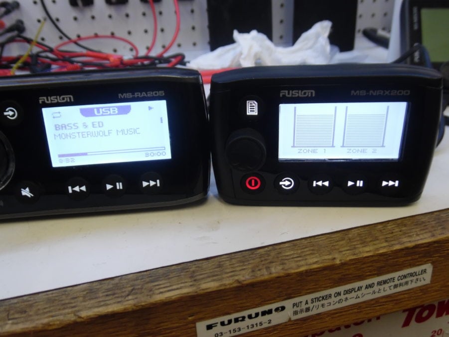 Fusion MS-NRX200 Marine Wired Remote Unit -TESTED & WORKING PERFECTLY ...