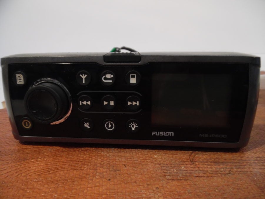 Fusion MS-IP600 Marine Stereo Head Unit - TESTED & FULLY WORKING - Max ...