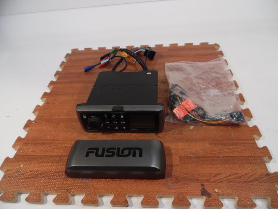 Fusion MS-IP600 Marine Stereo Head Unit - TESTED & FULLY WORKING - Max ...