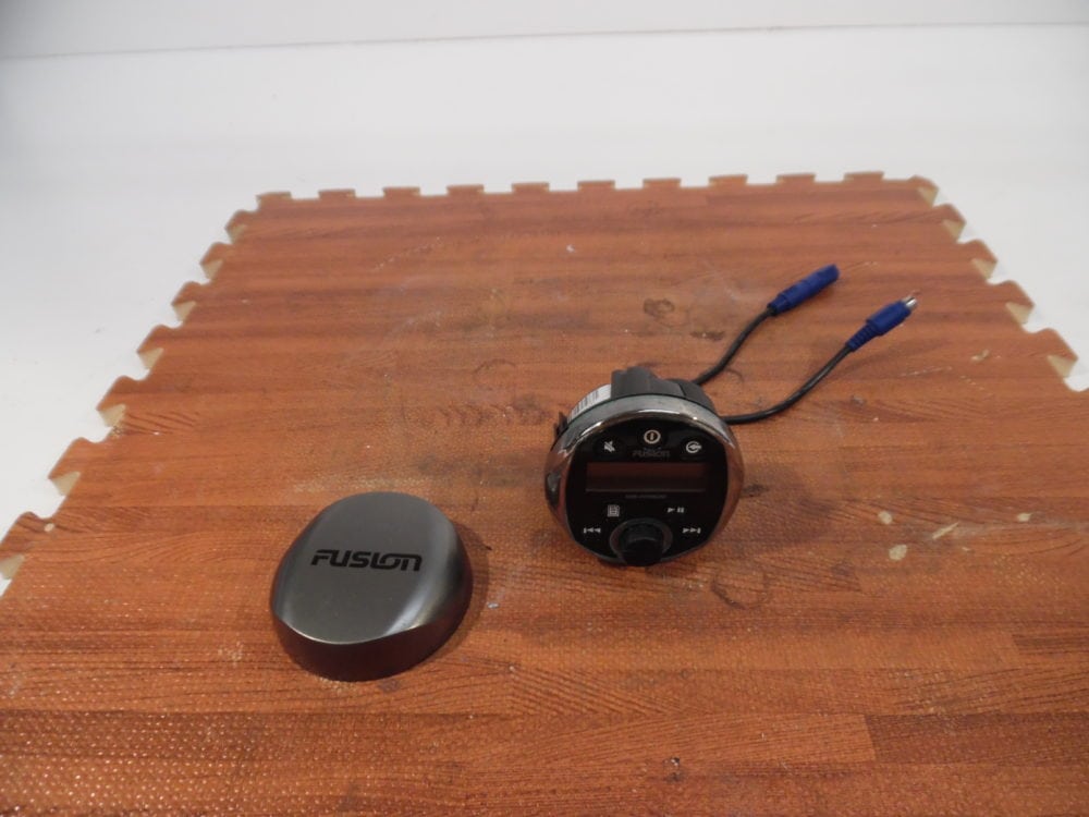Fusion MS-WR600 Marine Wired Remote Unit -TESTED - Good Con'd - Max ...