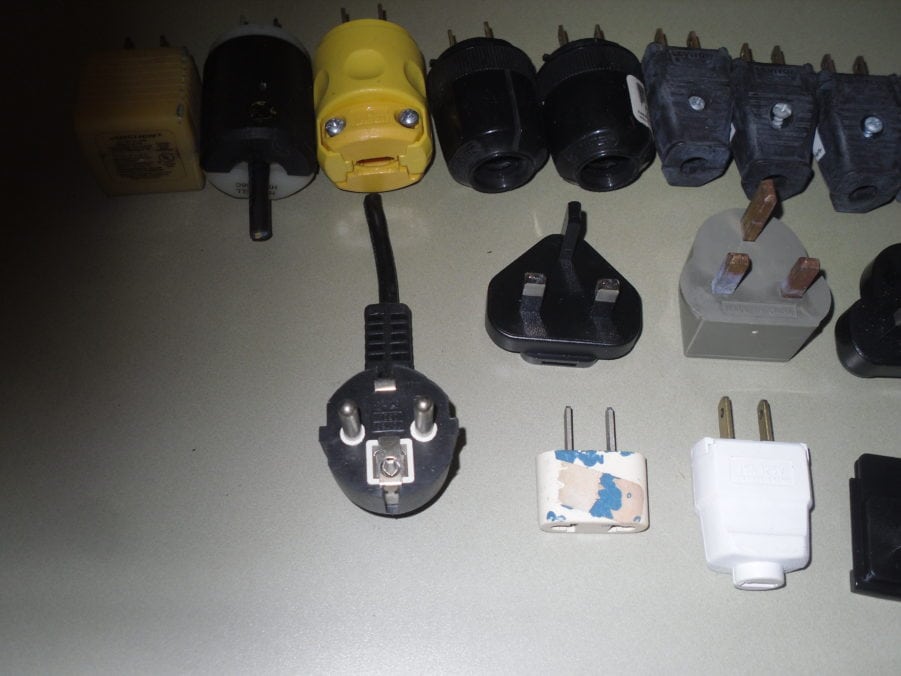 AC Plug Connector End Electrical Wall Cable - US EU 21 piece LOT - Max ...