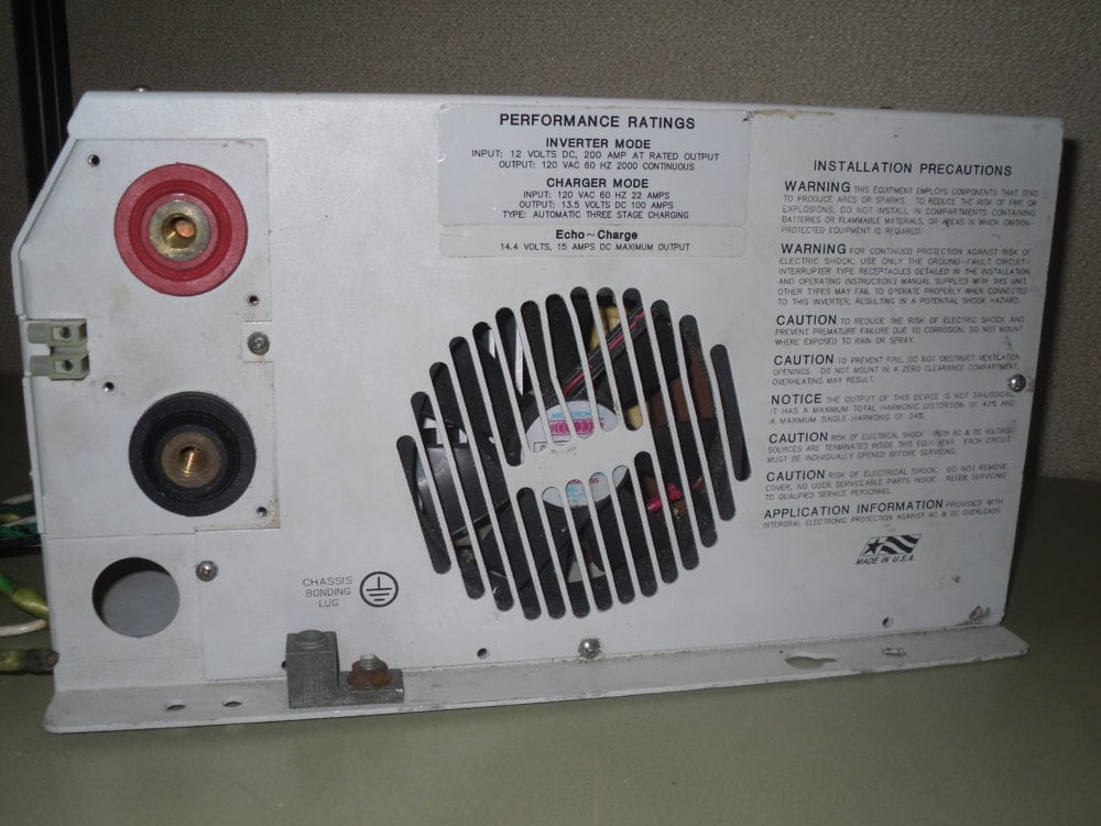 Xantrex 81-2011-12 Freedom Marine 20 Sine Wave Inverter / Charger - Max ...