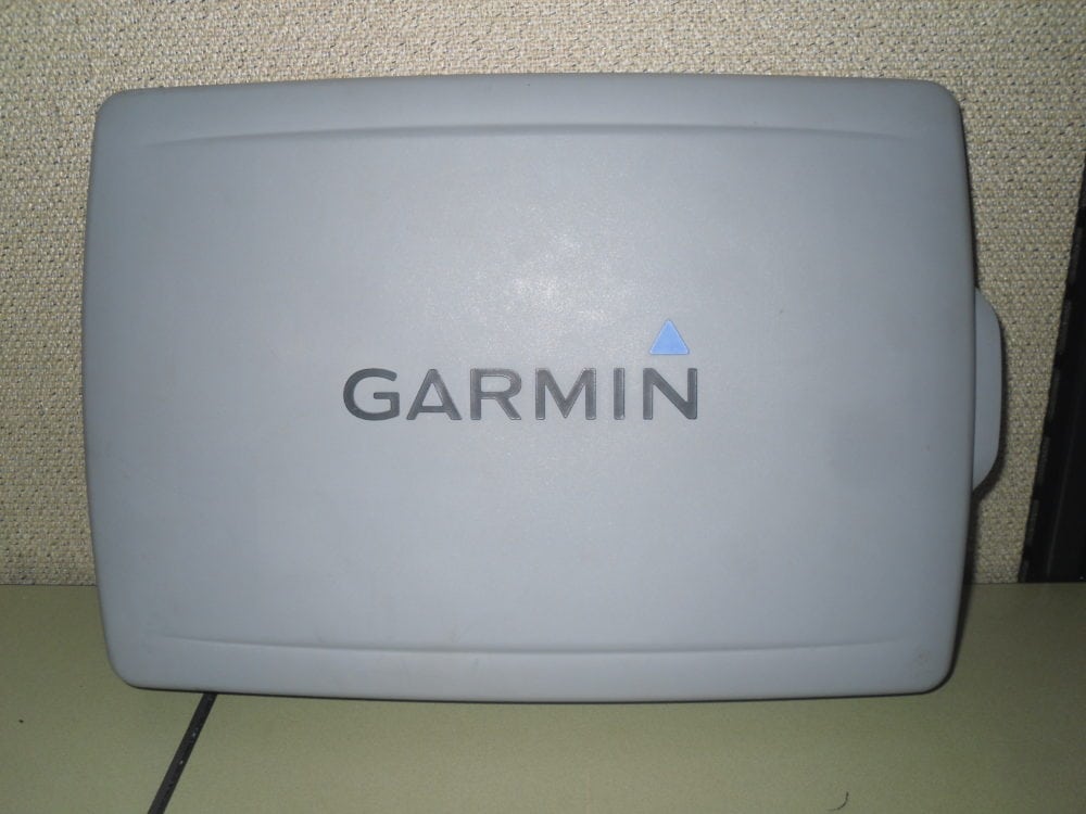 Garmin 5208 GPS Map Sun Cover - Excellent Condition - Max Marine ...