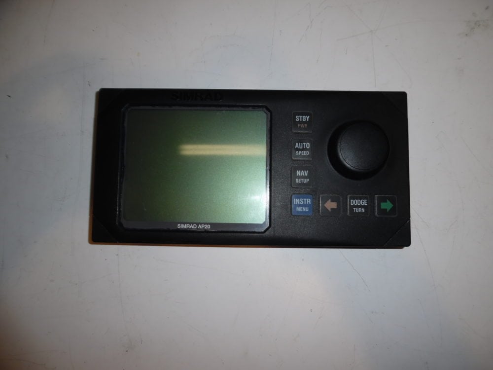 Simrad AP20 Autopilot Control Head in Great Condition - 90 DAY WARRANTY ...