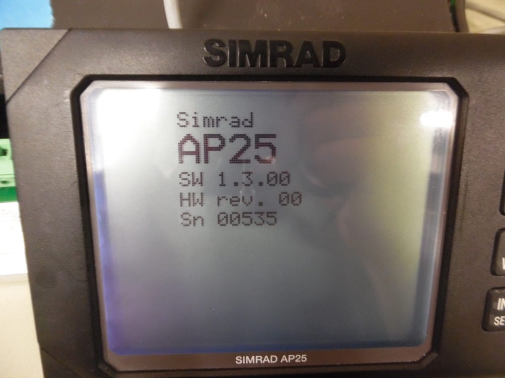 Simrad AP25 Autopilot Control Head - 22087811 Great Condition - Fully ...