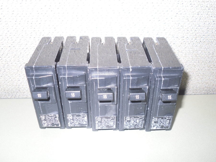Siemens Q115 Single-Pole Type 15 Amp QP Circuit Breaker - LOT of 5 ...