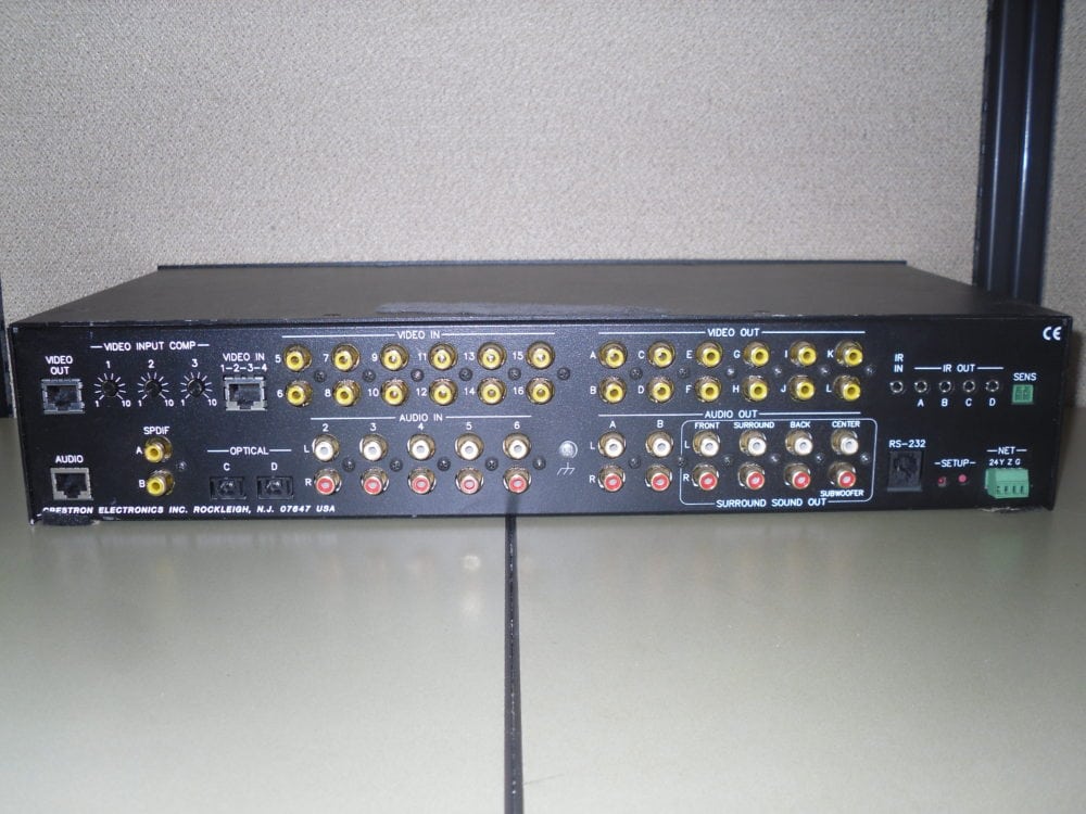 Crestron C2N-DAP8RC Professional Digital Audio Surround Sound Processor ...