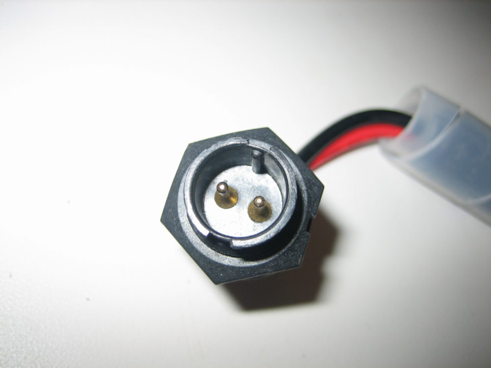 Garmin Replacement Power Connector for GPSMap 4000 5000 - BLACK TWIST N ...