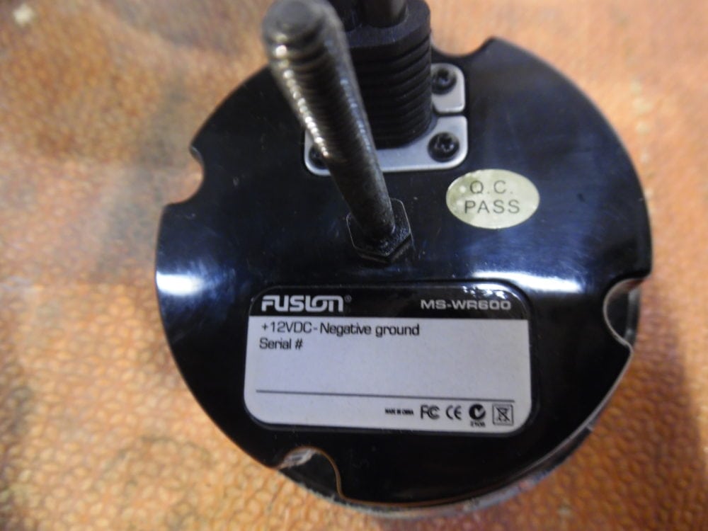 Fusion MS-WR600 Marine Wired Remote Unit w/ cable - TESTED & WORKING ...