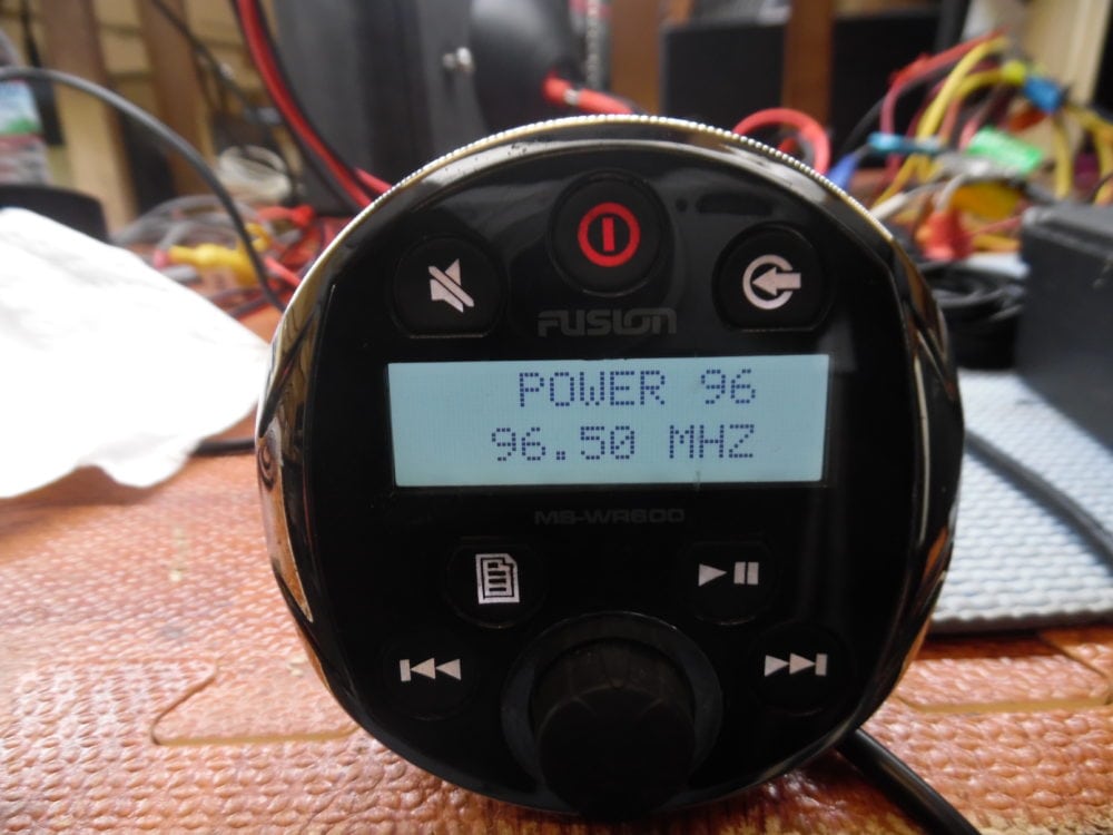 Fusion MS-WR600 Marine Wired Remote Unit w/ cable - TESTED & WORKING ...