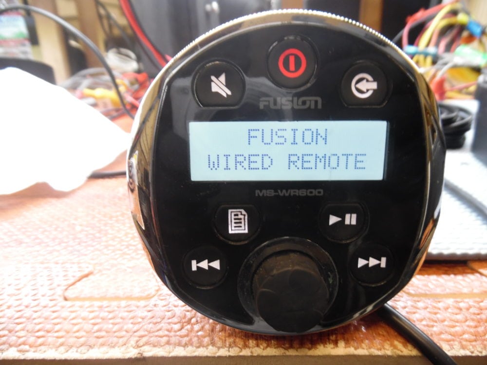 Fusion MS-WR600 Marine Wired Remote Unit w/ cable - TESTED & WORKING ...