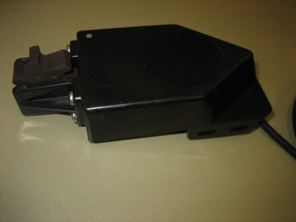 Radarsonics 239- 50/200 khz Transom Mount Transducer - 8 Pin Fuji ...