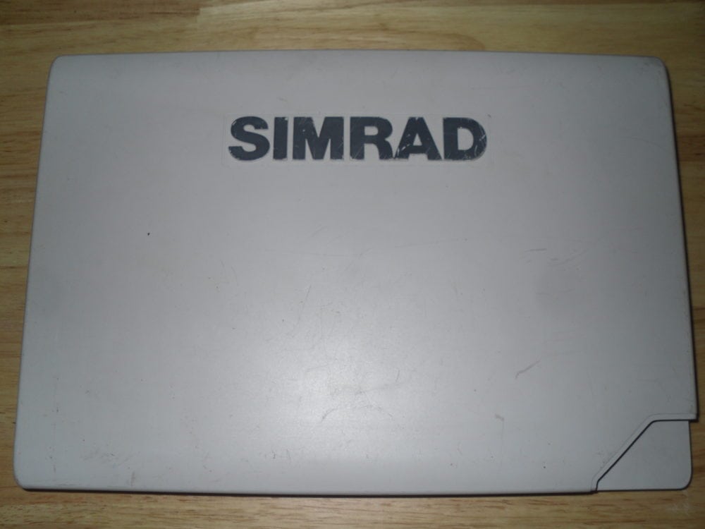 Simrad NSS8 Gen 1 Protective Suncover Sun Cover Protector - Max Marine ...