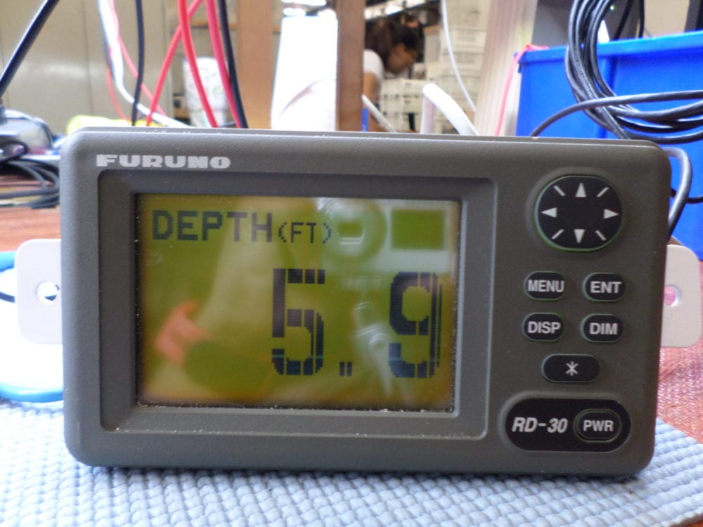 Furuno RD-30 NMEA 0183 Repeater Display - Screen Has a Few Missing ...