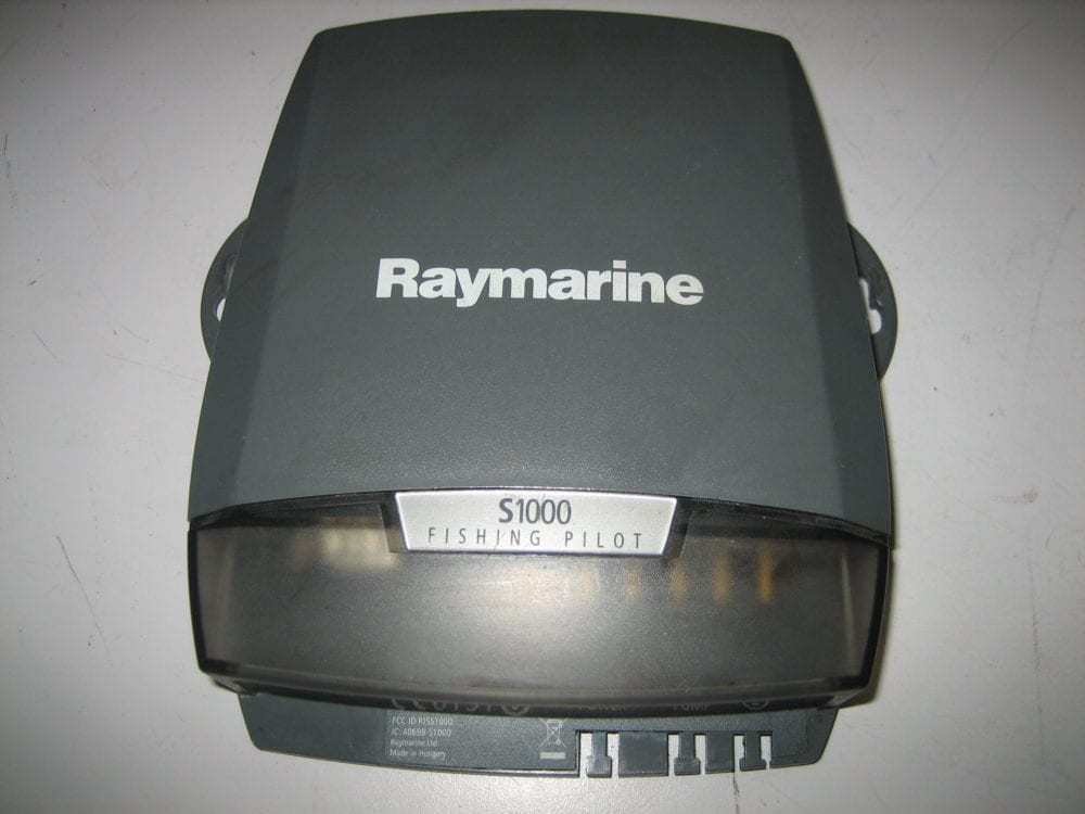 Raymarine S1000 Fishing Autopilot Computer A18107 - Tested for Power On ...