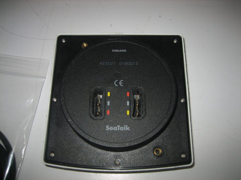 Raymarine Raytheon ST80 Wind Display Head + Suncover - A22021 - 90 Day ...