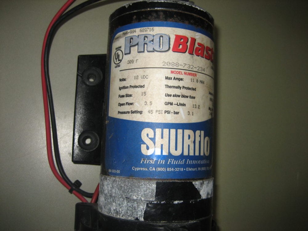 SHURflo 2088-732-234 Pro Blaster Marine Water Pump - 12V - TESTED - Max ...