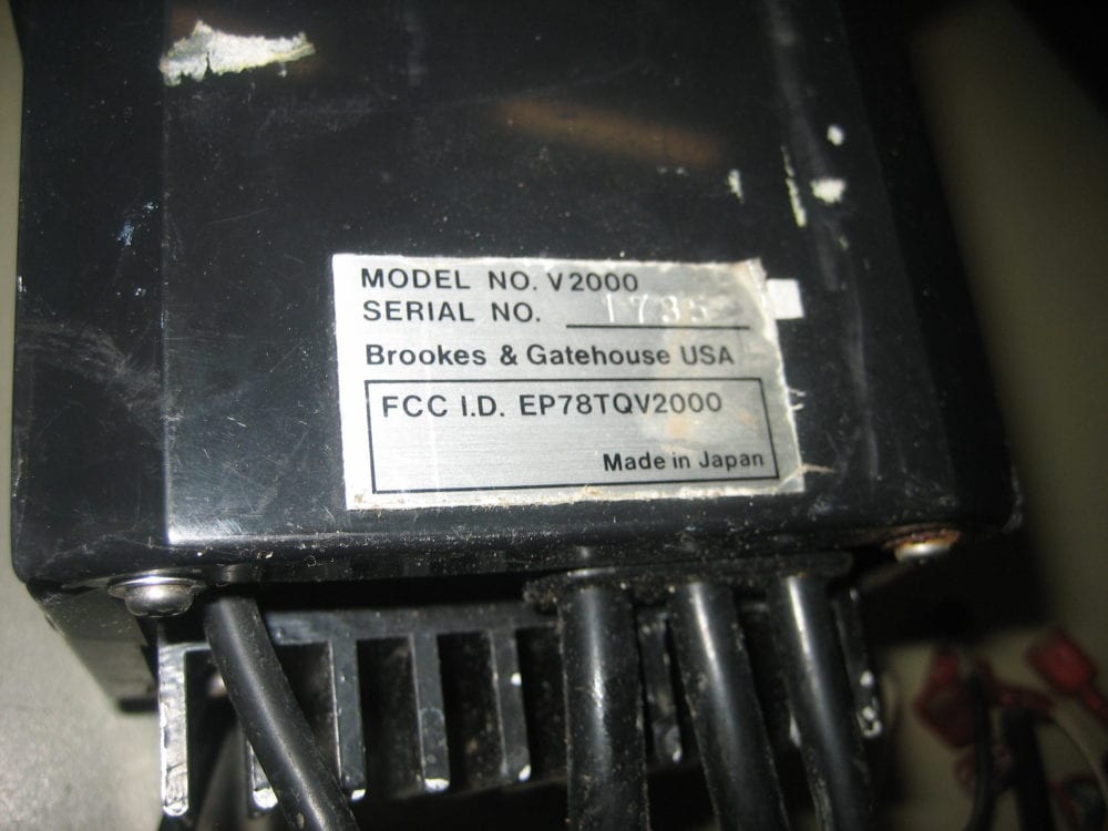 B&G Brookes and Gatehouse V2000 Network VHF Marine Radio w/ Microphone ...