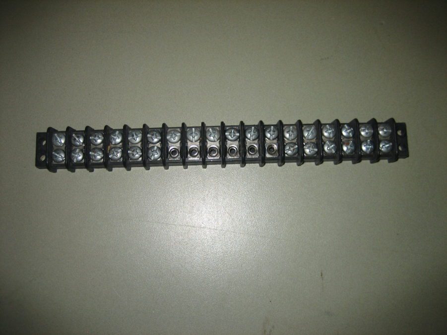 18 Positions Screw Terminal Junction Block Double Row BUS Marine RV Car ...