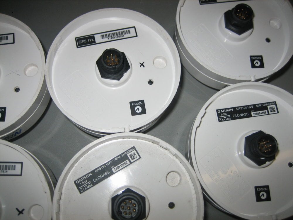 Garmin LOT OF 6 GPS-17X HVS GPS-19X HVS GPS Receiver Antenna Sensor ...