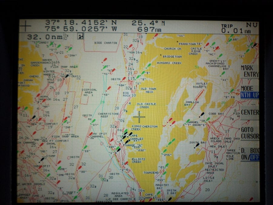 Navionics Classic NavChart Card Chesapeake Bay - NC/US634XL - Dec 2004 ...