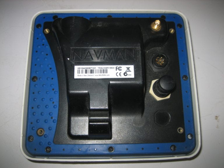Navman Tracker 5500 Head Unit in Excellent Condition w/GPS Antenna ...